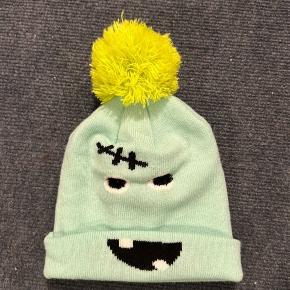 Gertex | Accessories | Gertex Boys Teal Monster Face Pom Hat Size 46x | Poshmark